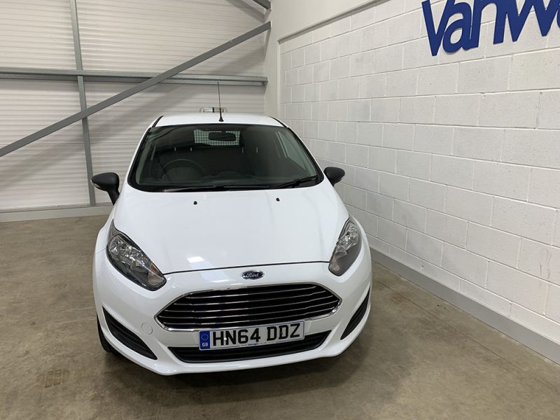 (NOW SOLD) FORD FIESTA BASE TDCI 2014 | Vanwagen