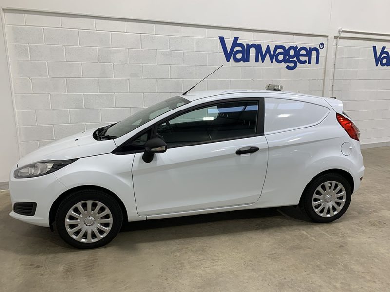 (NOW SOLD) FORD FIESTA BASE TDCI 2014 | Vanwagen